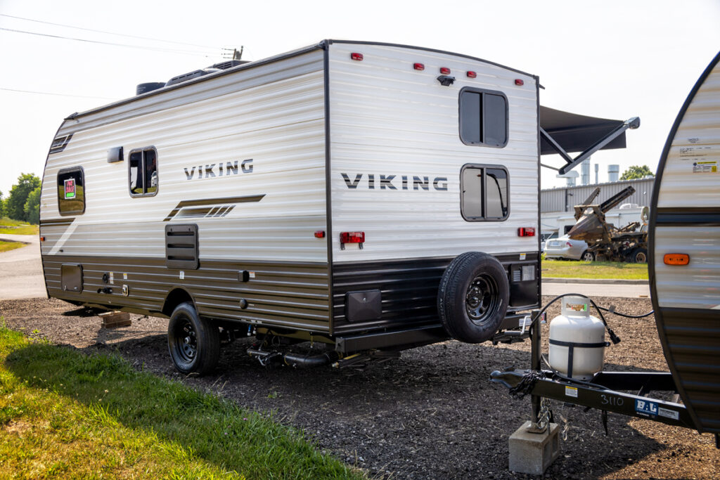 Skyline RV Used Cars and Campers, Howell MI